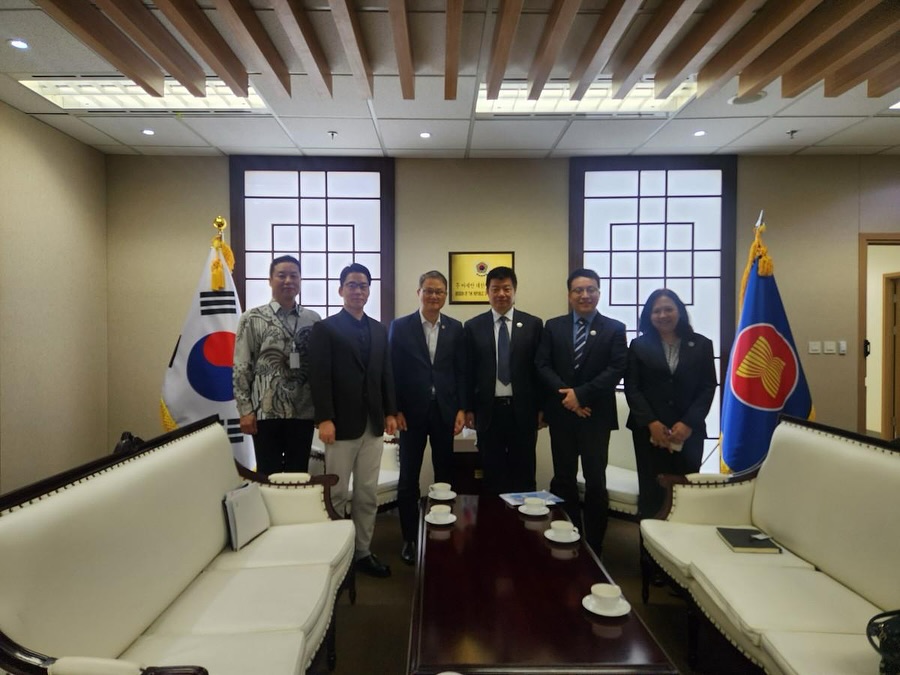 Ambassador Lee Jang-keun met with Mr. Ma Yongzheng, Director of the ...